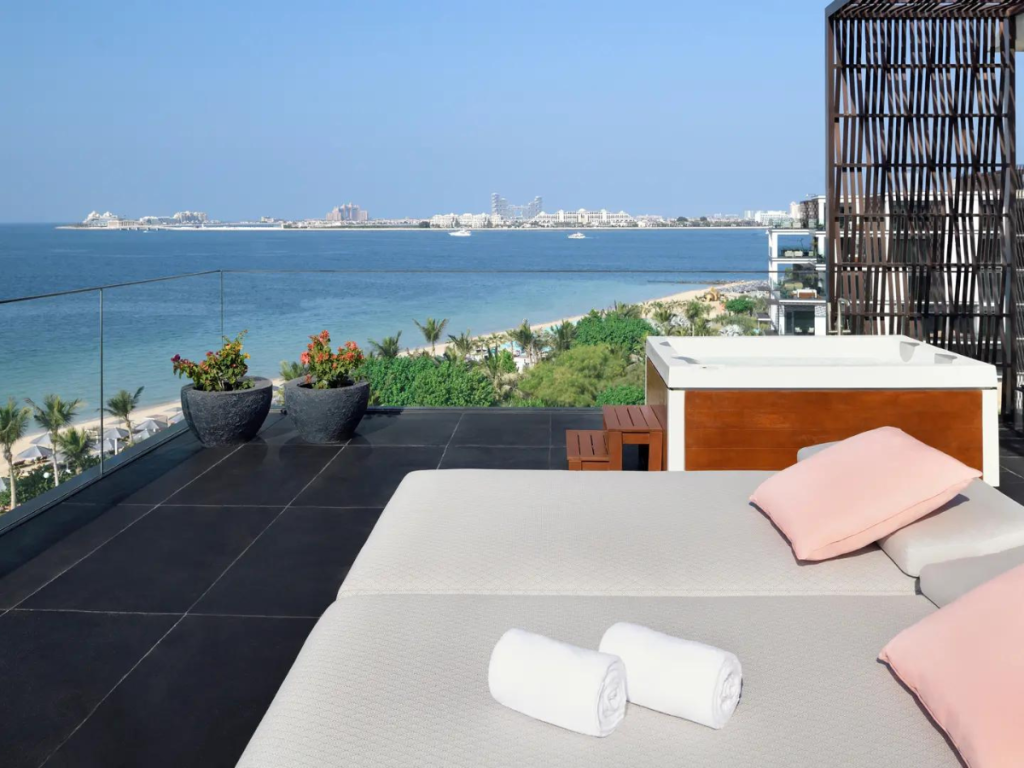 Banyan Tree Dubai: Caesars Palace Dubai becomes Banyan Tree Dubai ... Banyan Tree Dubai: Caesars Palace Dubai becomes Banyan Tree Dubai ...